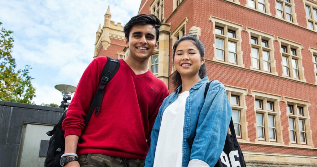 Australian Universities Entry Pathways - Australia Pathways